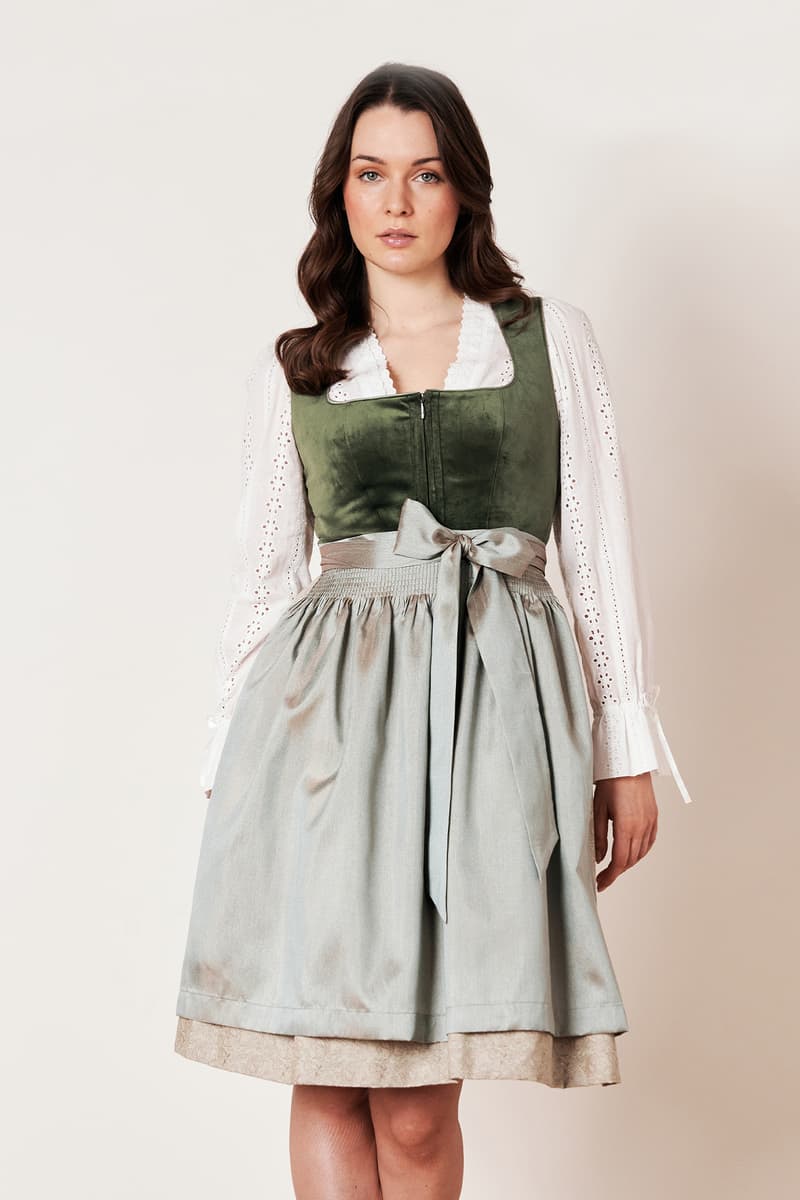 Lovely Mini Dirndl ♥