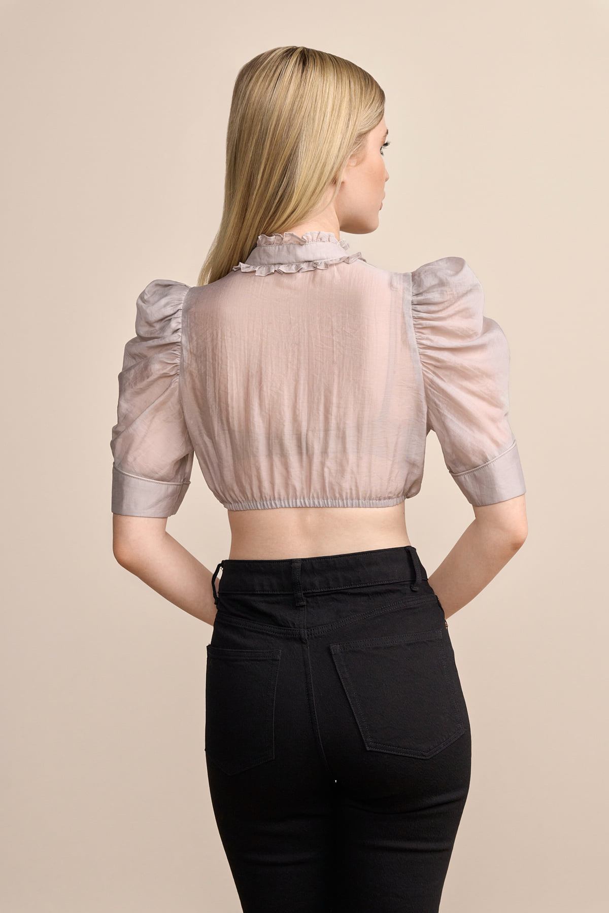 Dirndlbluse Yannie in grau im Krüger Dirndl Online Shop
