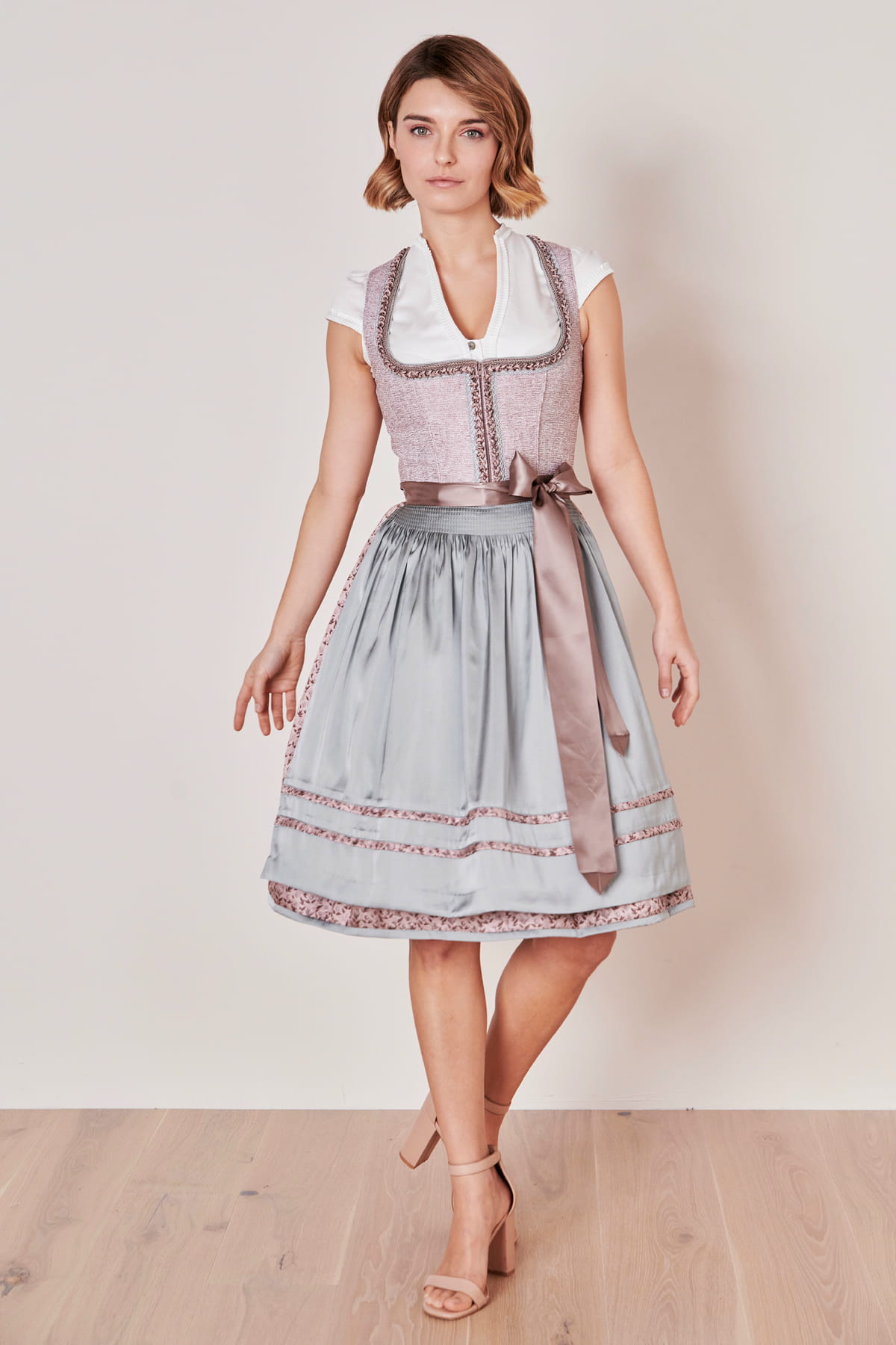 Dirndl Varija (60cm) in Krüger Dirndl Online Shop