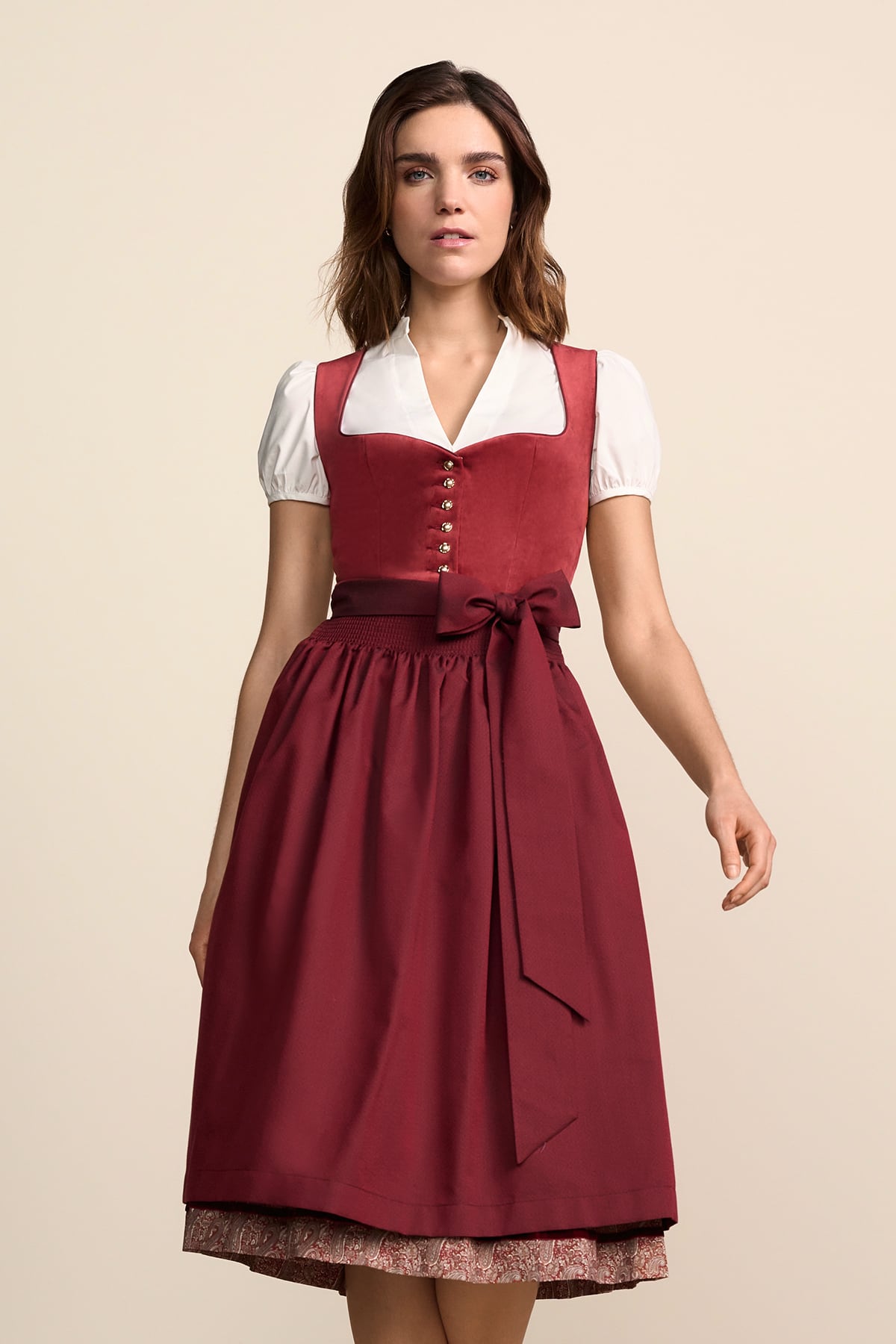 Dirndl Alexandria (70cm) in rot im Krüger Dirndl Online Shop