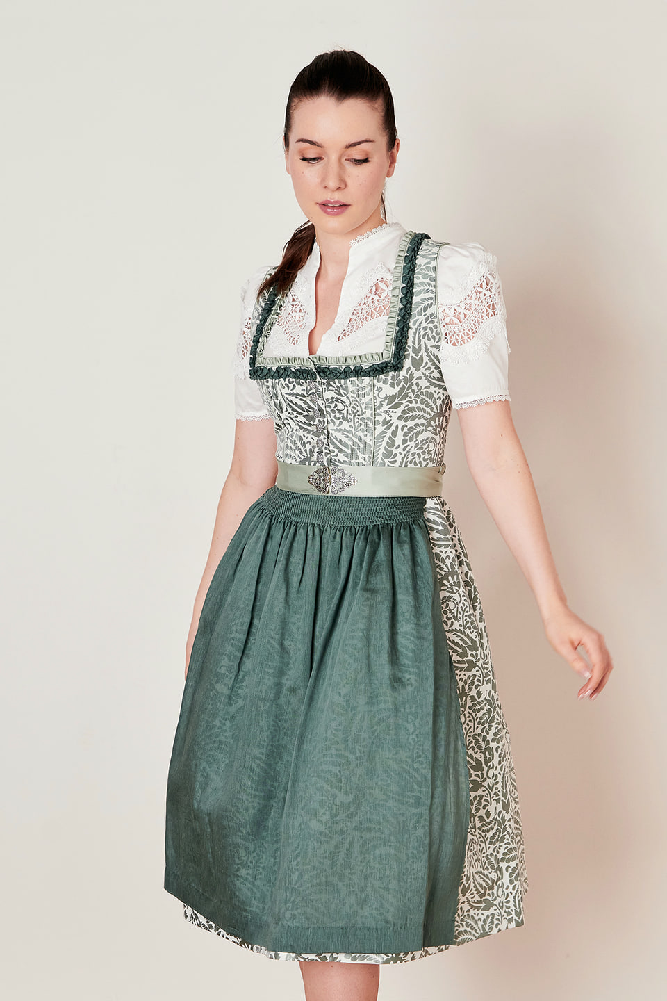 Dirndl kaufen » Entdecke die schönsten Dirndl 2026!