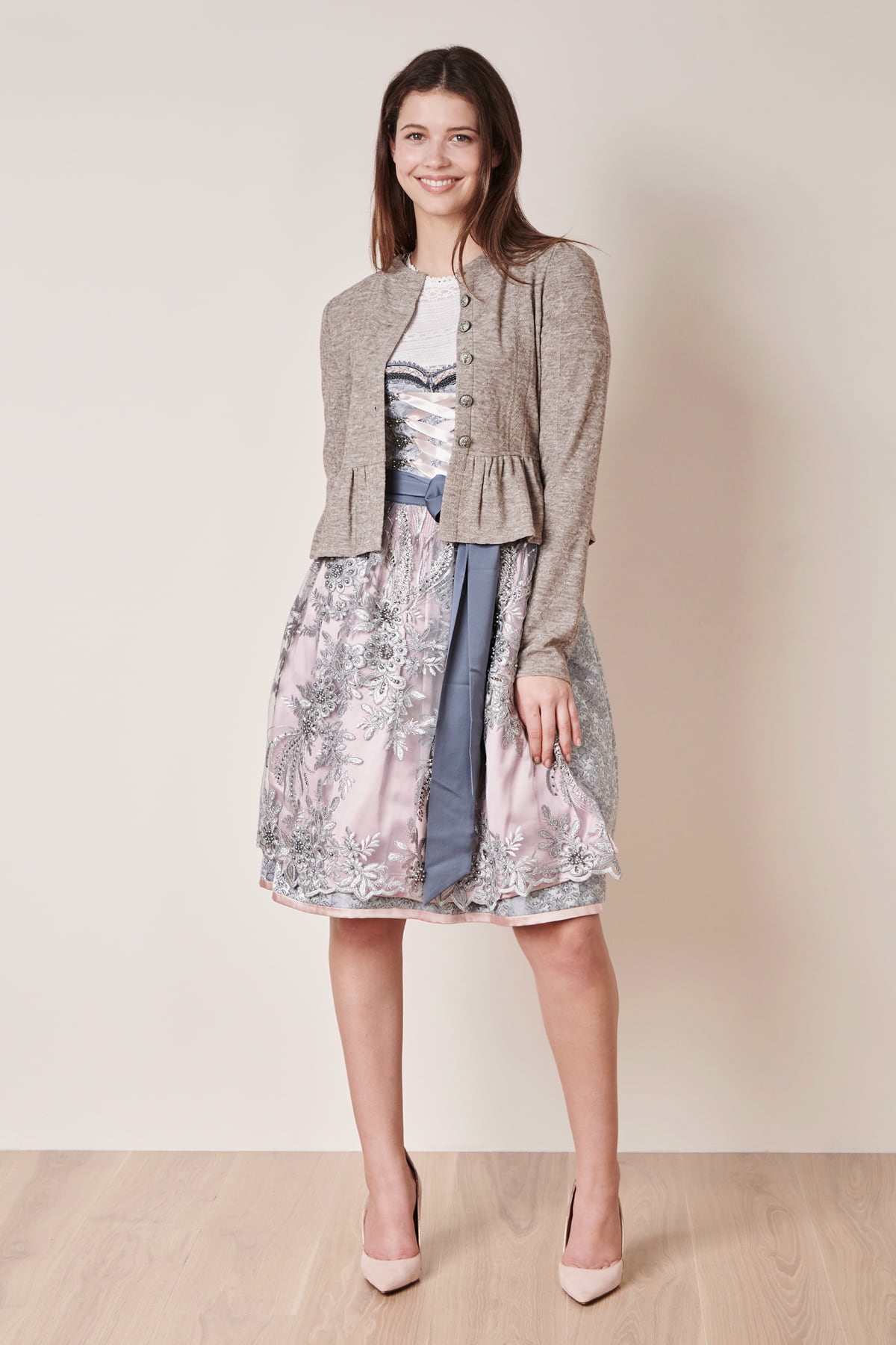 Dirndl Aria (60cm) in grau im Krüger Dirndl Online Shop