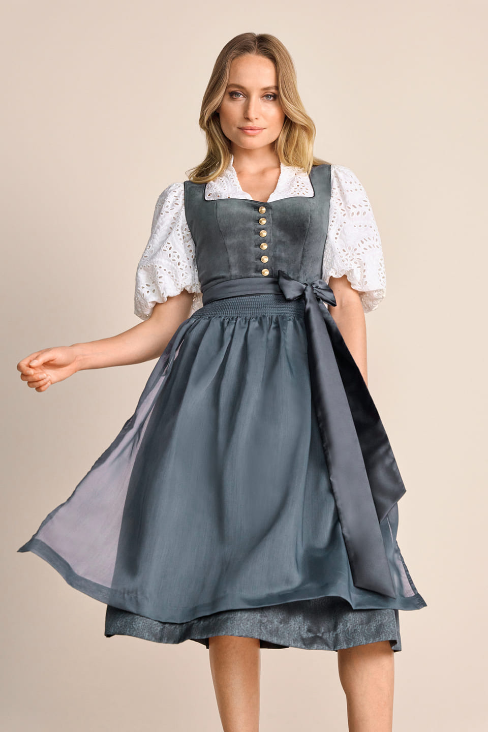 Hinreißende Maxi Dirndl entdecken ♥