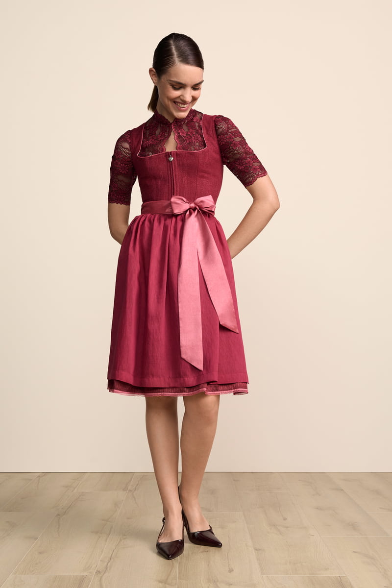 Dirndl Fenella (60cm) in rot im Krüger Dirndl Online Shop